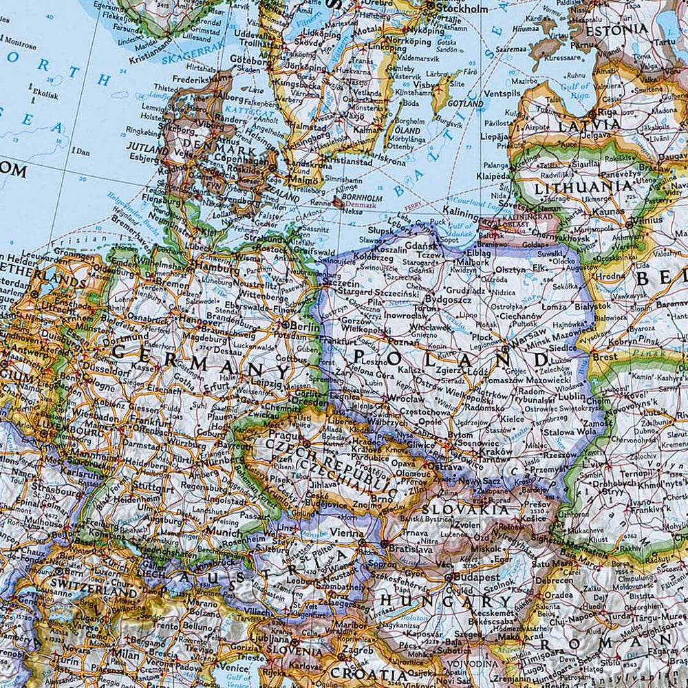 Canvas National Geographic Classic Europe Map – Push Pin Travel Maps